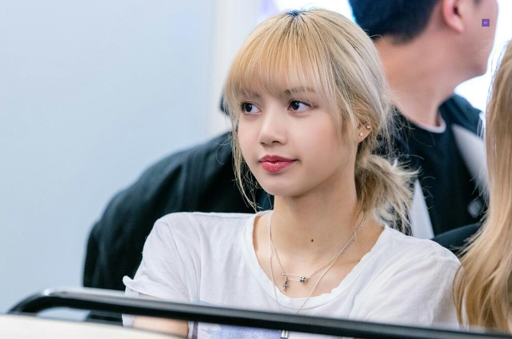 BLACKPINK官宣，成员LISA和ROSE将SOLO出道