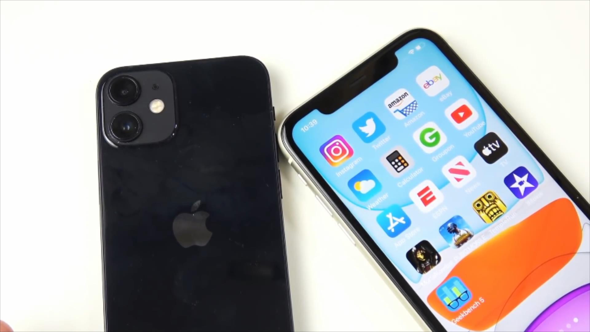iPhone12mini和iPhone11真机深度对比：都是低配机型谁更值得买__财经头条