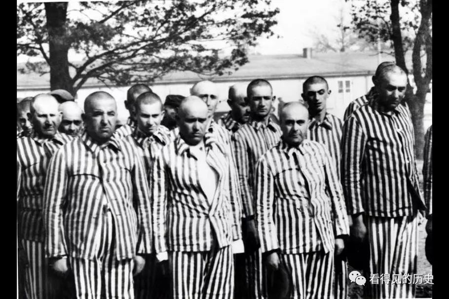 老照片 二战时德国奥斯威辛集中营 犹太人的恐怖岁月|奥斯威辛集中营_新浪新闻