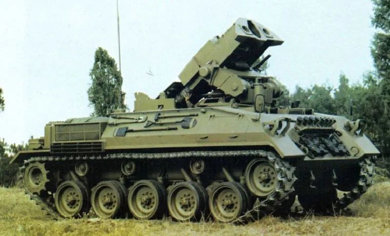 西班牙M41E“猎人”反坦克导弹发射车 轻型坦克如何变废为宝？|发射架|导弹_新浪新闻