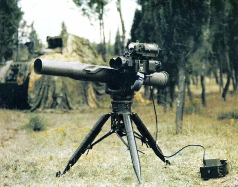 西班牙M41E“猎人”反坦克导弹发射车 轻型坦克如何变废为宝？|发射架|导弹_新浪新闻