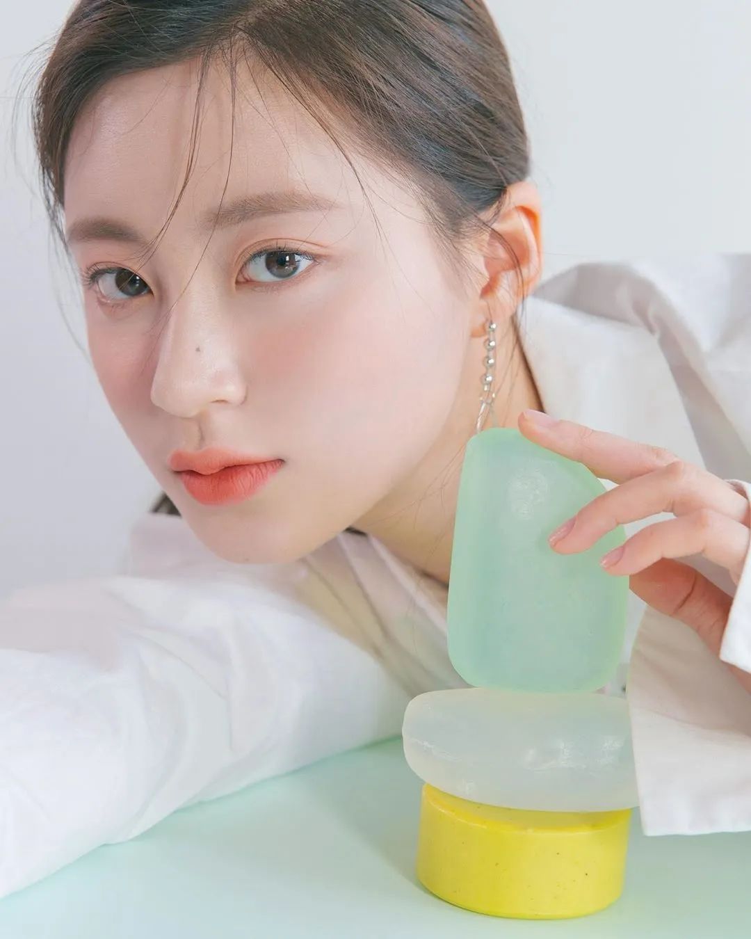 看了《青你2》，开始对有痣的PLJJ着迷~|青你2|超模_新浪新闻