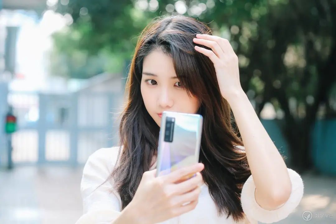 华为 nova7 Pro ：2020 你的自拍新神器__财经头条