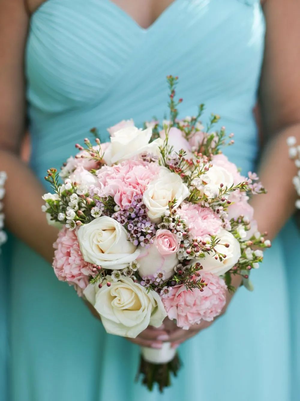 RR · 时尚 | 从LV棕到Valentino红，看这些大牌的玩“色”图鉴