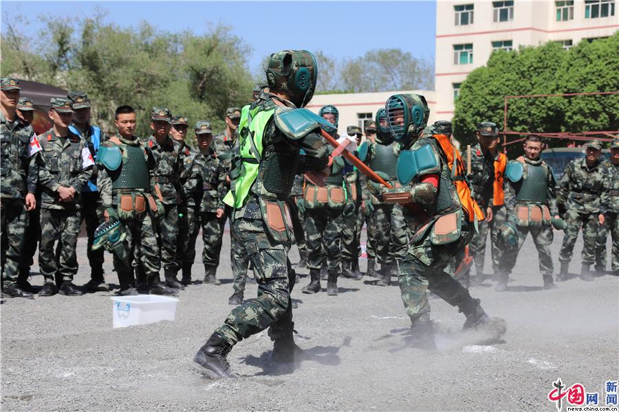 领航强军新时代 数百名训练尖兵同场竞技 掀起练兵热潮 武警官兵 武警 新浪新闻