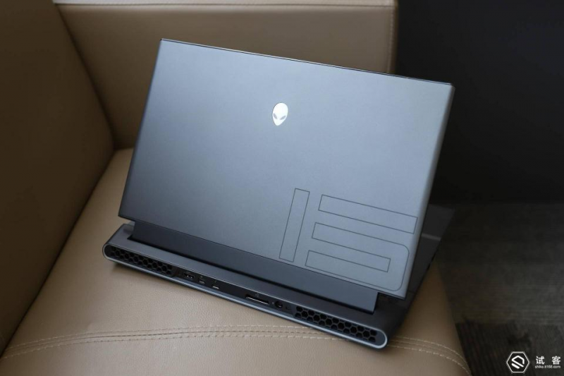 外星人M15 R2 2020版上市了，抢先入手给大家开箱一波__财经头条