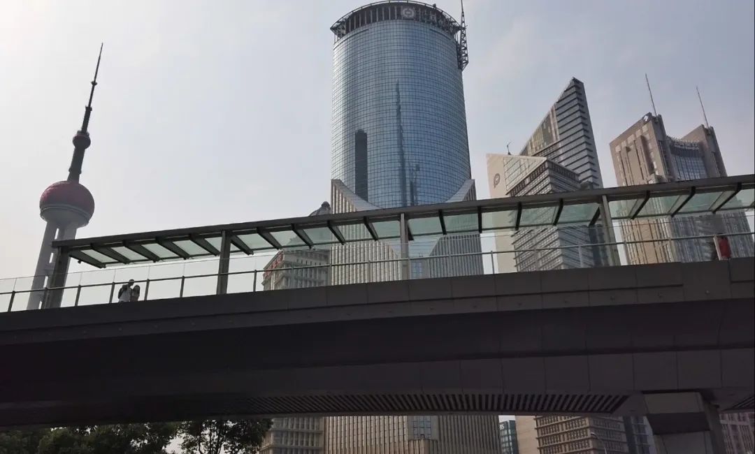 魔都最魔幻的天桥|陆家嘴|天桥_新浪科技_新浪网