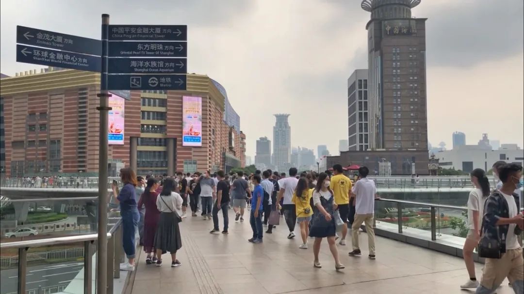 魔都最魔幻的天桥|陆家嘴|天桥_新浪科技_新浪网