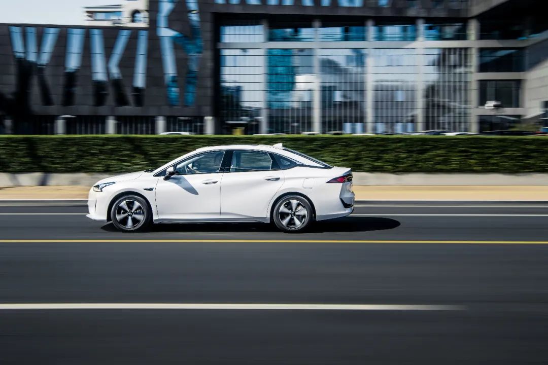 新品免费玩｜续航510公里！广汽丰田iA5试驾体验__财经头条