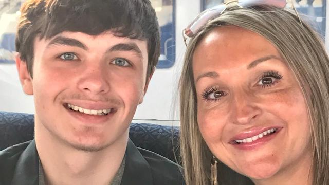 吸毒致死！加拿大16岁明星死后，妈妈控诉毒品害人：他本拥有美好的未来