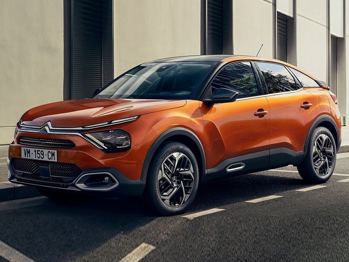 雪铁龙全新C4正式开售！配置丰富，搭1.2T引擎，轿跑造型更吸睛-新浪汽车