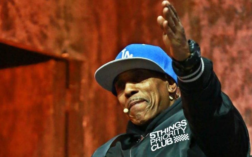 世界街舞Locking之王肖杰：没人讨厌岂不是很没意思丨专访_手机新浪网