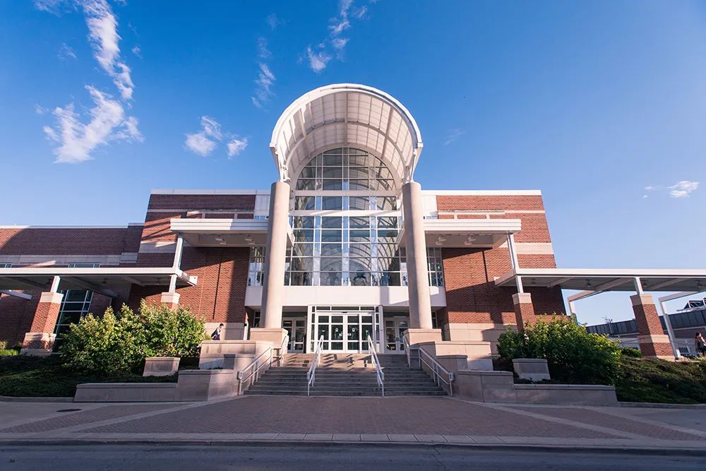 UIUC，人不如玉米