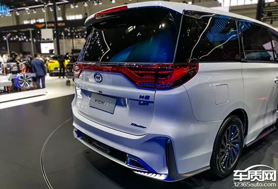 新款广汽传祺M8上市 售价17.98-26.48万元-新浪汽车