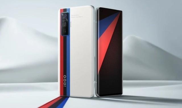 iQOO7配色全曝光 官方公布赛道和传奇配色 或还有第三种__财经头条