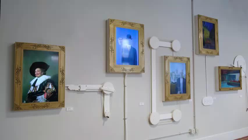 英国新媒体艺术家Neil Mendoza以动态艺术和装置艺术出名……|人类之子|美国哥特式_新浪新闻