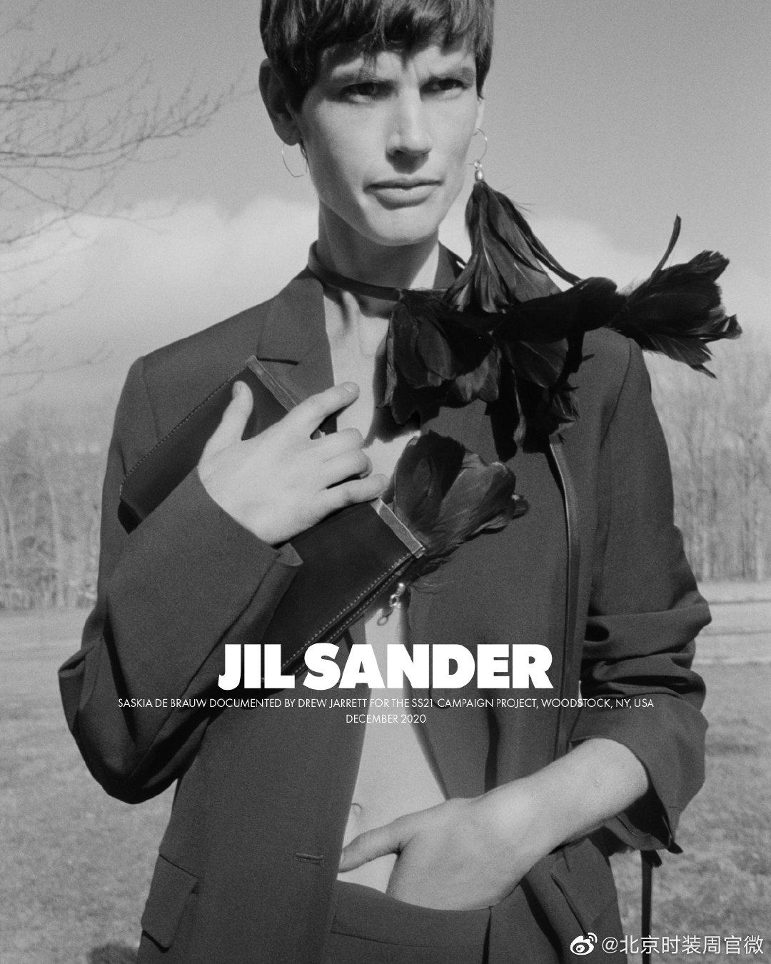 Jil Sander“触动人心”主题广告大片发布精彩续篇……|续篇|人心|主题_新浪新闻