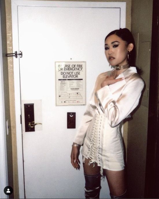 《璀璨帝国》里挥金如土，23岁北京科技创投大佬千金的时尚之路