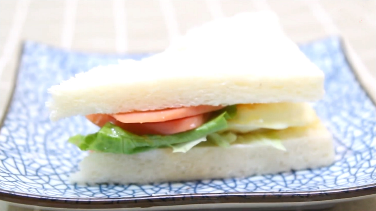 早餐不用愁，教你做简单三明治做法，营养丰富还健康|三明治|早餐|吐司_新浪新闻