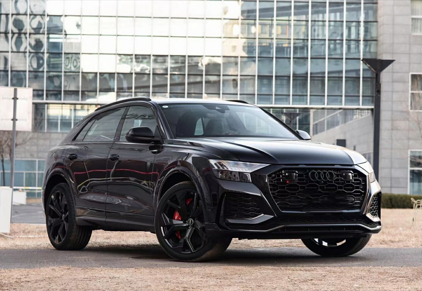 全新奥迪Q8：3.0T加速6秒，质感不输卡宴，新造型真霸气-新浪汽车