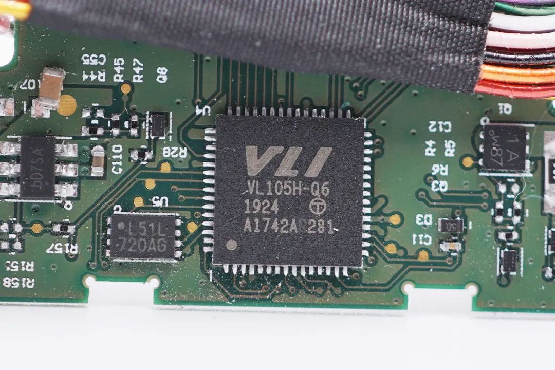 拆解报告：华为VR眼镜原装数据线__财经头条