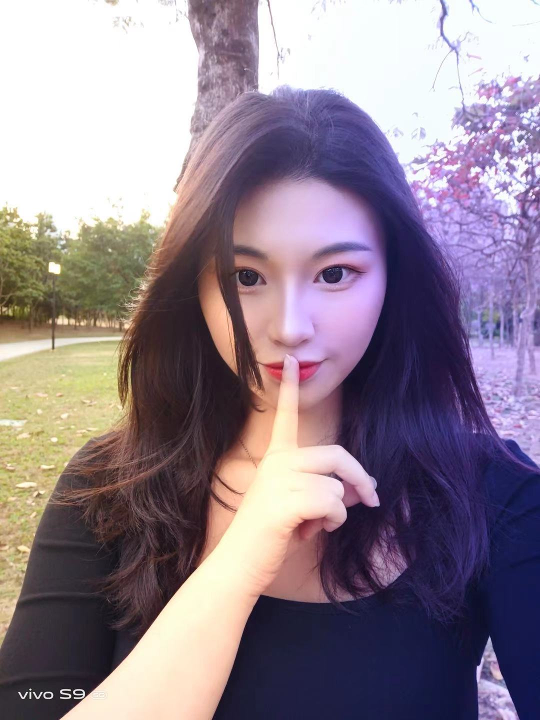 为何自拍好看的永远是别人？或许你需要vivo S9__财经头条