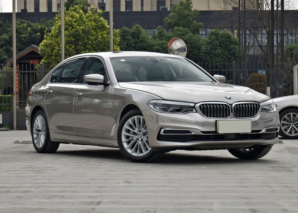 限牌限行城市的福音，宝马530Le里程再升级，加量不加价-新浪汽车