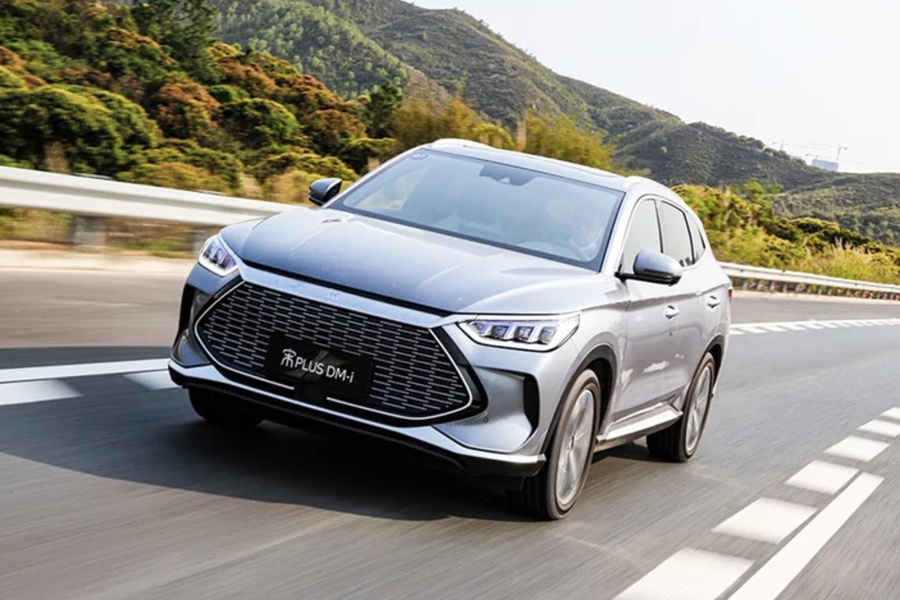 14.68万起，综合续航达1200km，比亚迪宋PLUS DM-i怎么选？-新浪汽车