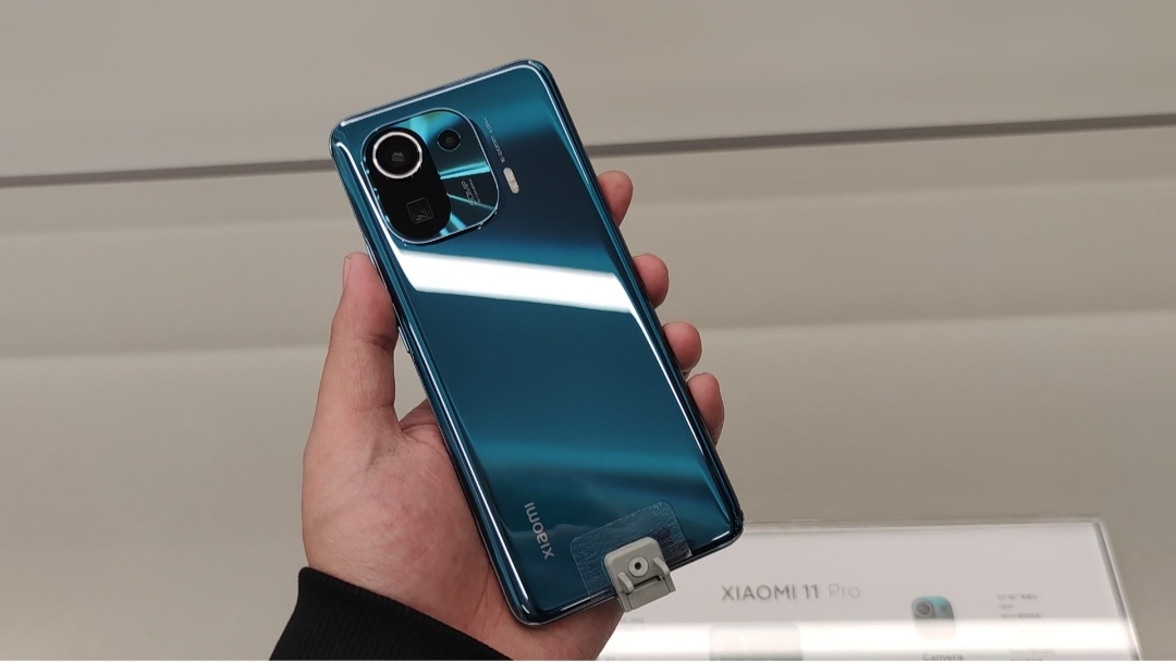 小米11Pro&Ultra全配色图赏，Pro黑色质感意外的好__财经头条