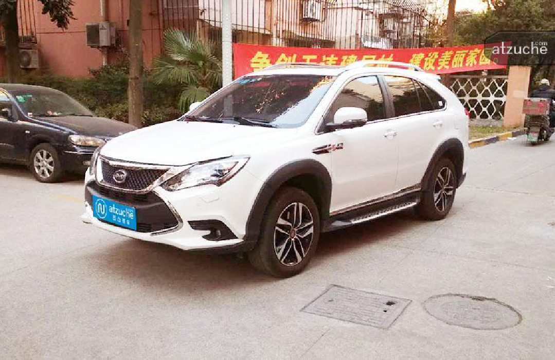 油电混动中型SUV如何选，比亚迪唐DM对比WEY VV7 PHEV-新浪汽车