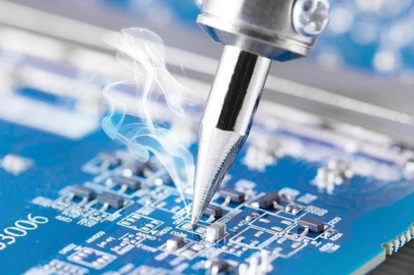 日本冲刺2nm芯片，中国院士态度截然不同，掌握55nm技术更重要__财经头条