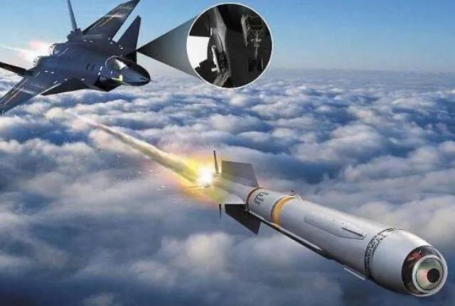 通过战斗机的高机动性躲避现代导弹