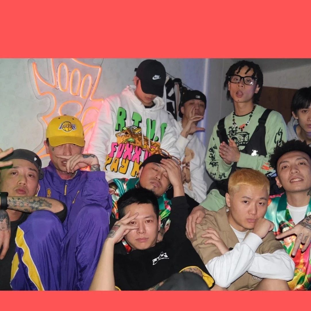 Bridge发布重庆GOSH厂牌合照！“我的死血”|厂牌|重庆_新浪新闻