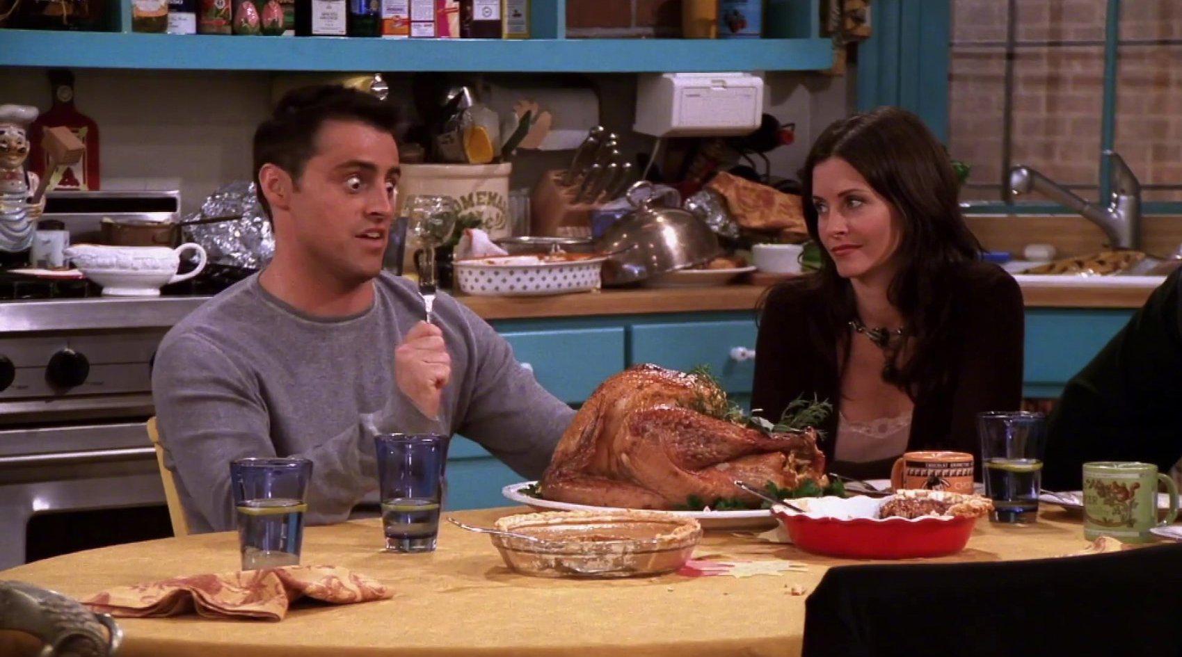 《老友记》最佳美食片段 记住：Joey doesnt share food！_新浪新闻