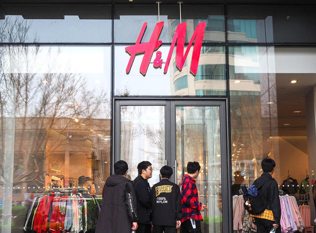 新疆棉花事件后，耐克、阿迪达斯销售额大跌，李宁却大涨800%__财经头条