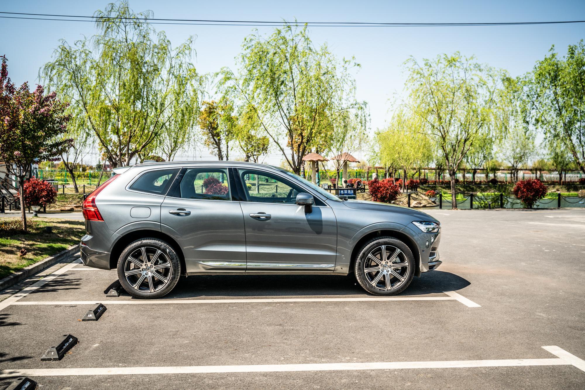 深度体验沃尔沃XC60，作为家用，它有的不仅是安全而已-新浪汽车