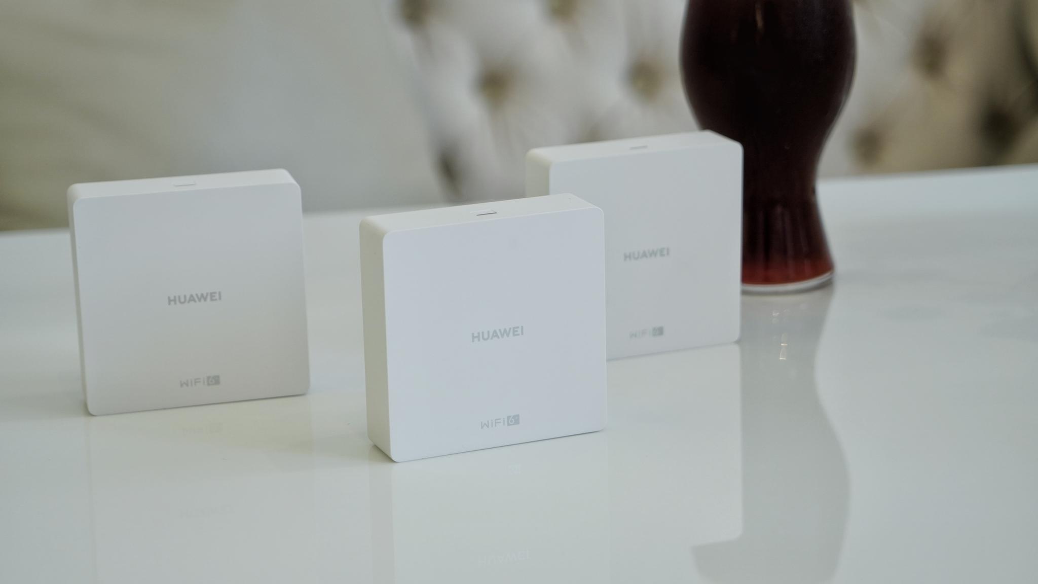 华为路由H6 测评：鸿蒙OS加持，网络全屋Wi-Fi无死角覆盖__财经头条