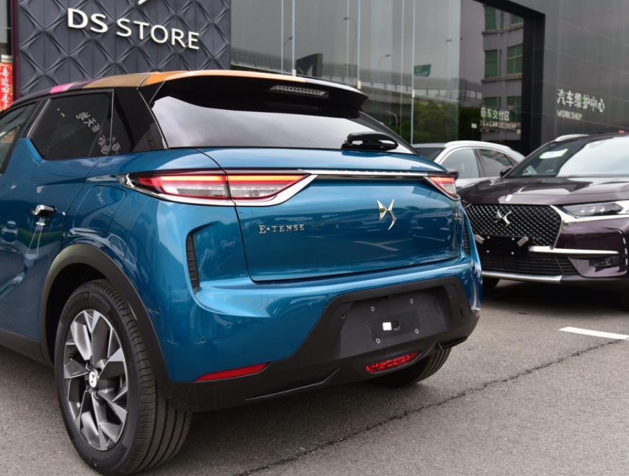 DS 3 EV起售价31.33万元，车叔为何不推荐？-新浪汽车