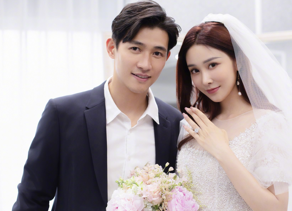 李子峰官宣结婚，娶小9岁演员林籽做老婆，网友：钻戒闪眼|李子峰|林籽|钻戒_新浪新闻