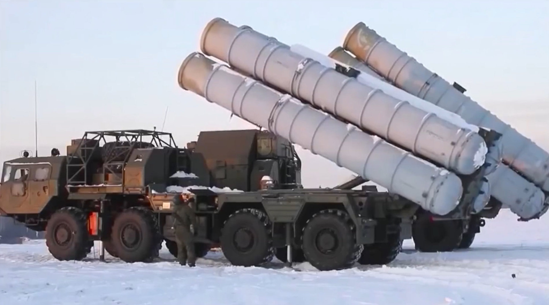 俄罗斯建立S-500系统是为了对抗美国吗？_新浪新闻