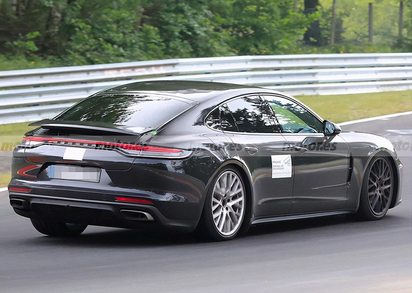 保时捷新款帕拉梅拉谍照曝光，预计明年正式亮相，你期待吗？-新浪汽车