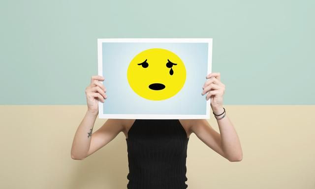 cry的现在分词是什么?