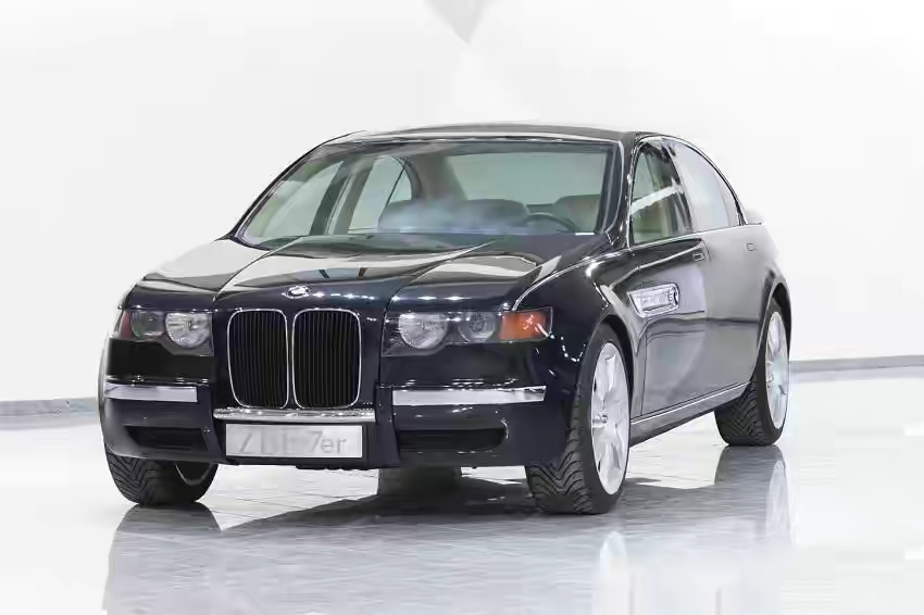 宝马4系大鼻孔的祖先找到了，原来是90年代的BMW ZBF-7er