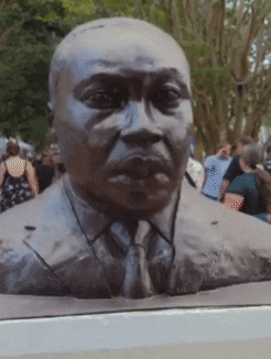 马斯克脑机接口公司Neuralink融资2.05亿美元|VR医疗|马斯克|Arcsmith_新浪新闻