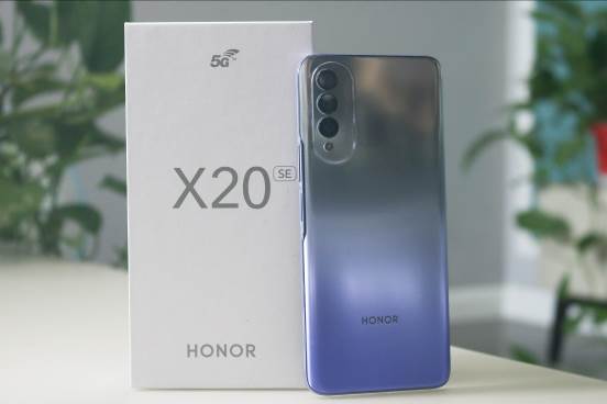 荣耀X20 SE评测：仅售1799元，性能均衡毫无短板可言！__财经头条