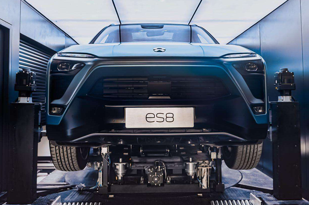46.80万起售，蔚来ES8到底算不算是一台豪车？-新浪汽车