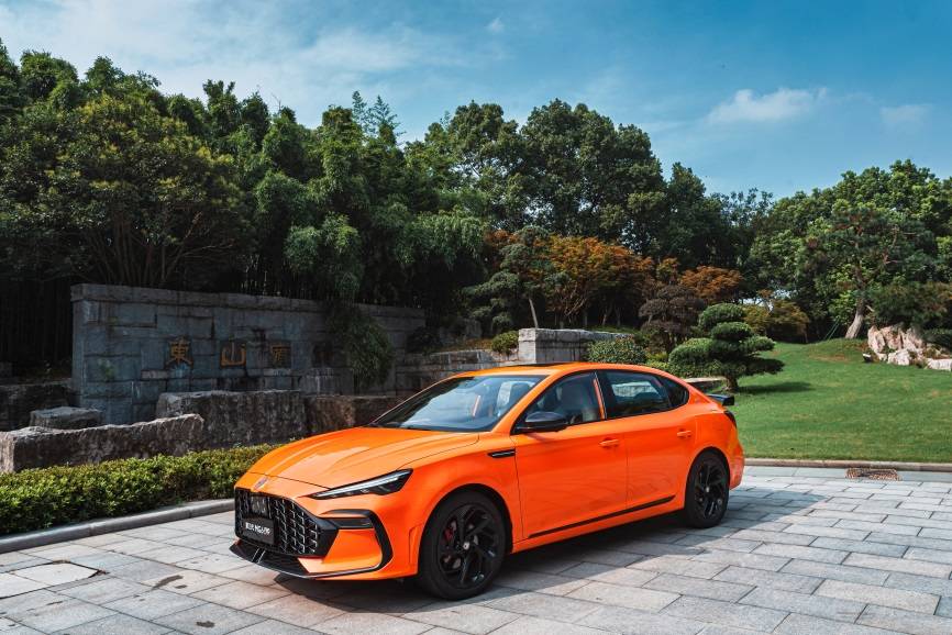 引领运动轿跑新风潮，第三代MG6 PRO将于8月12日上市-新浪汽车