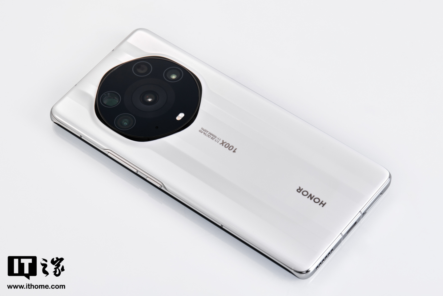 【IT之家开箱】荣耀 Magic3 至臻版图赏|华为荣耀|荣耀Magic3|IT之家_新浪新闻