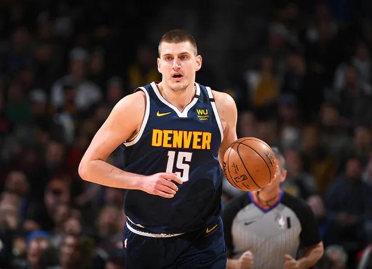 NBA现役十大中锋|中锋|篮板|犯规_新浪新闻