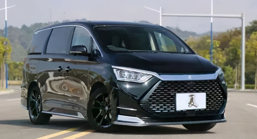 成都车展新车看点多，多款MPV集中首发亮相，别克GL8迎对手-新浪汽车